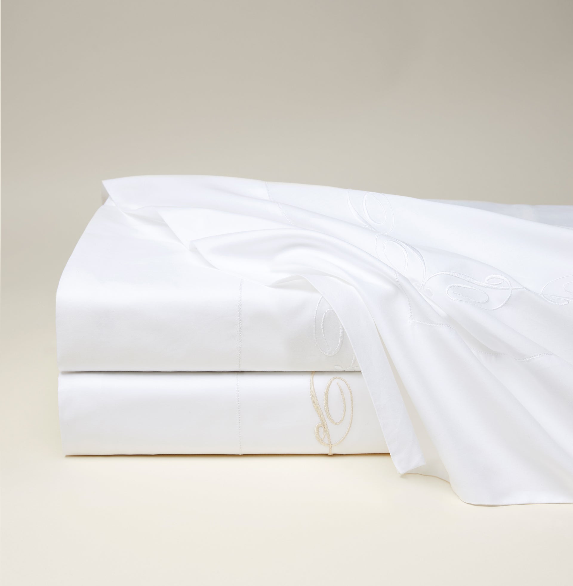 Icona Flat Sheet | Luxury Italian Bedding | Pratesi
